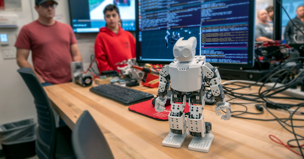 Robotics Engineering Program Receives ABET Accreditation - University of Hartford