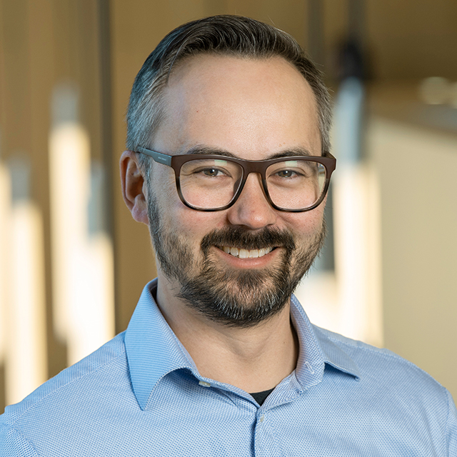 Dale Howard - University of Hartford