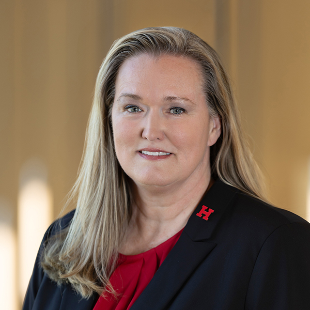 Alicia Queally - University of Hartford