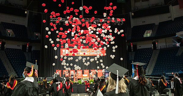 Congratulations, UHart Graduates! - University of Hartford