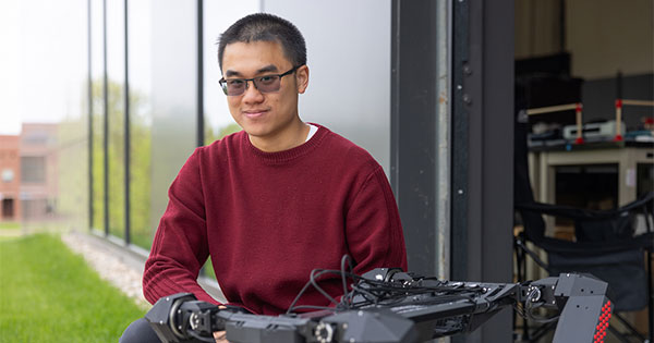 Jonathan Ho '24 - University of Hartford