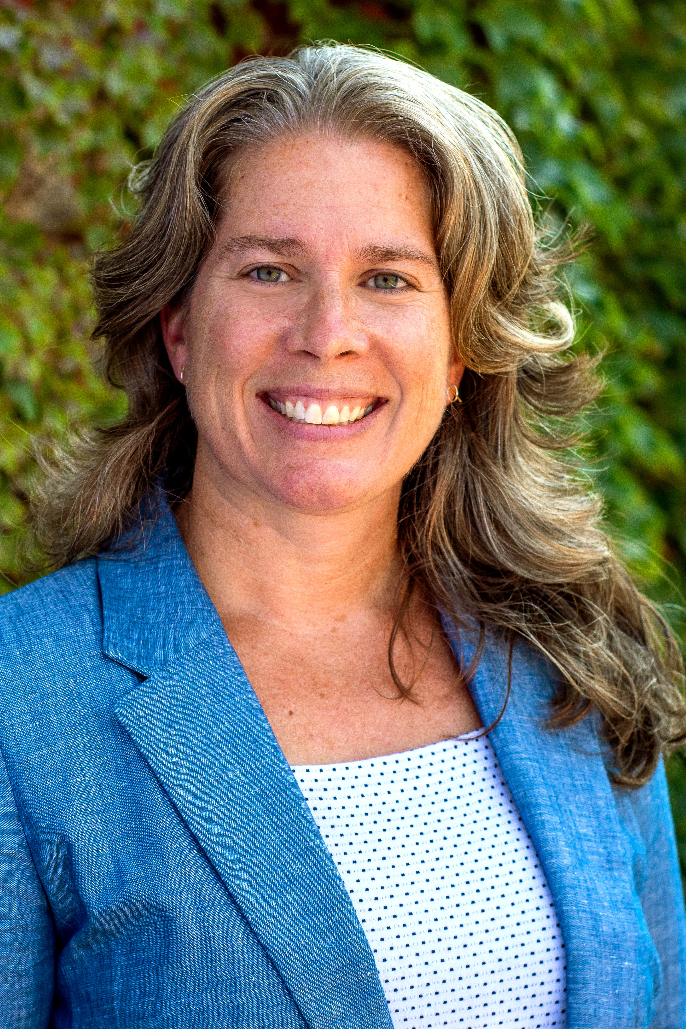 Alicia Hansen Named Director of Harrison Libraries - University of Hartford