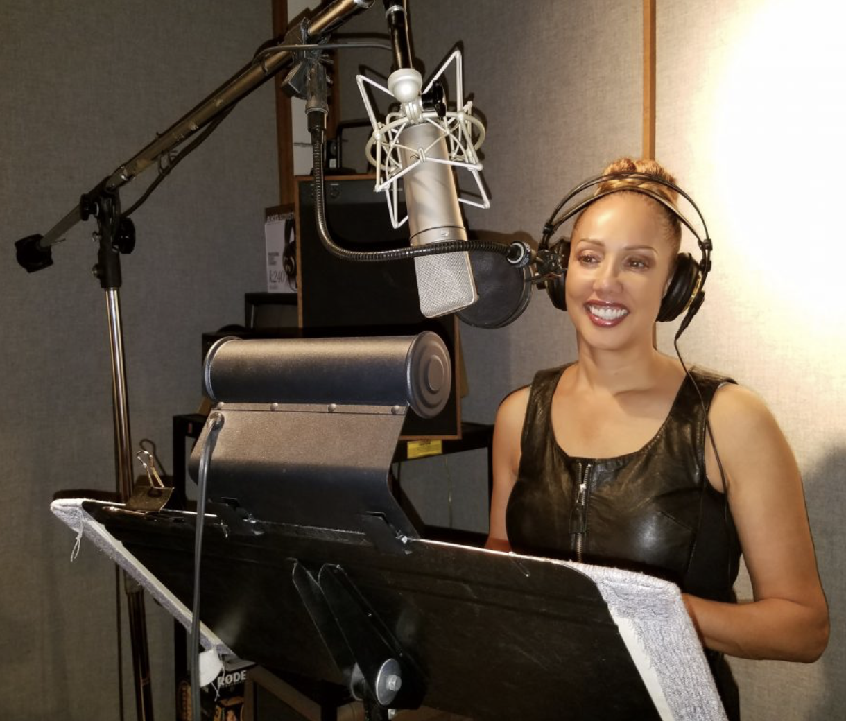 Hartts Theatre Division Welcomes Joan Baker - Veteran Award Winning ...